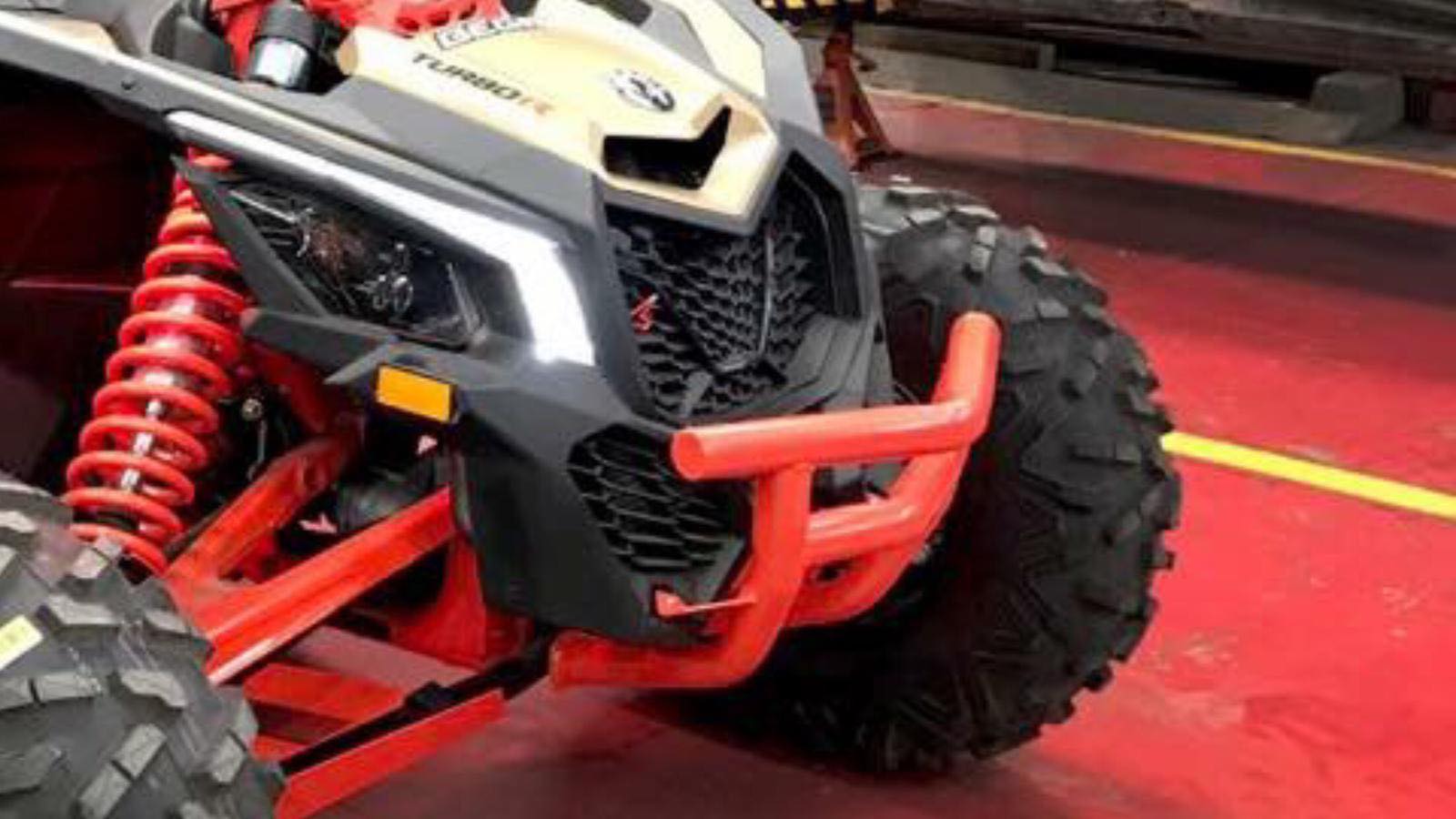 DEFENSAS DELANTERAS - MR MUDD UTV PERFORMANCE